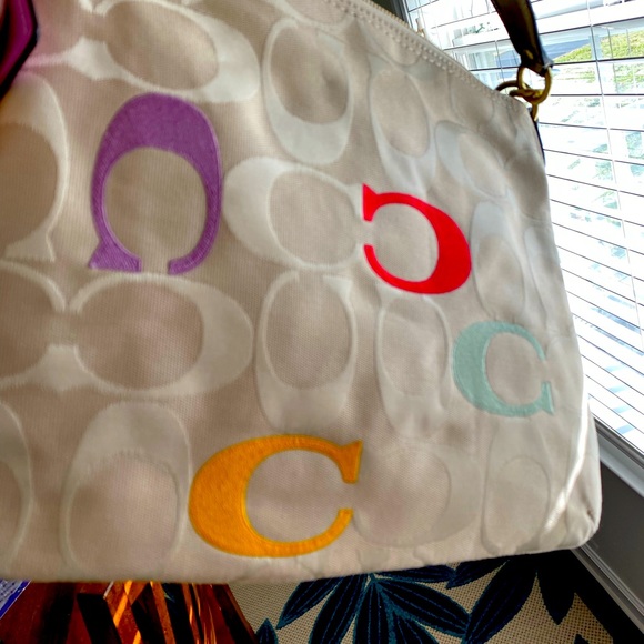 Coach | Bags | Coach Purse New Excellent Quality And A Great Spring ...